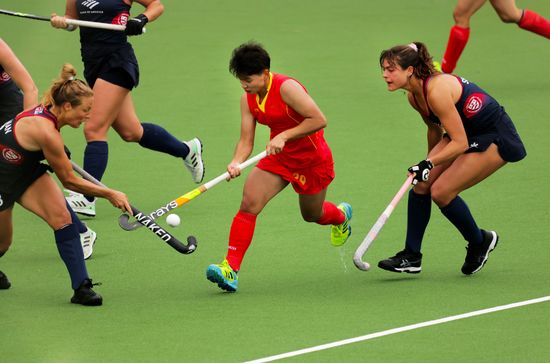 Chinas Yanan Xu Centre Beats Usas Editorial Stock Photo - Stock Image ...