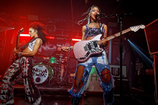 Georgia Smith Bassist Amy Love Vocalist Editorial Stock Photo - Stock ...