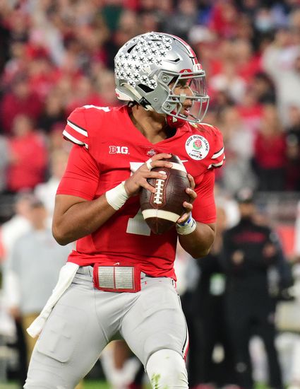 File Photosformer Ohio State Buckeye Quarterback Editorial Stock Photo ...
