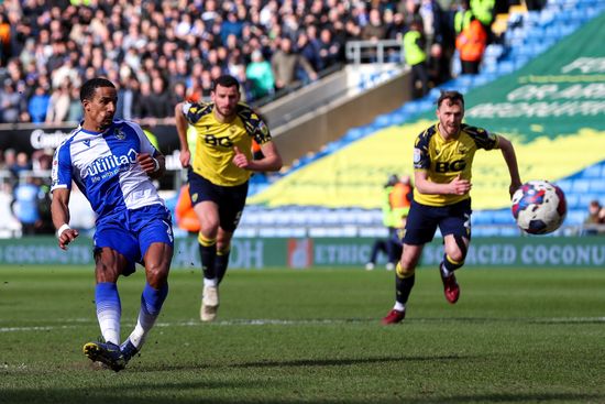 Scott Sinclair Bristol Rovers Scores Spot Editorial Stock Photo - Stock ...