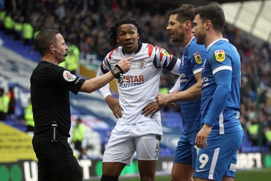 Referee David Webb Luton Towns Gabriel Editorial Stock Photo - Stock ...