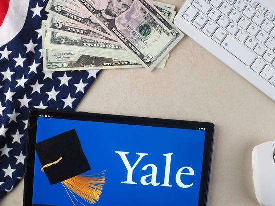 This Photo Illustration Yale University Logo Editorial Stock Photo ...