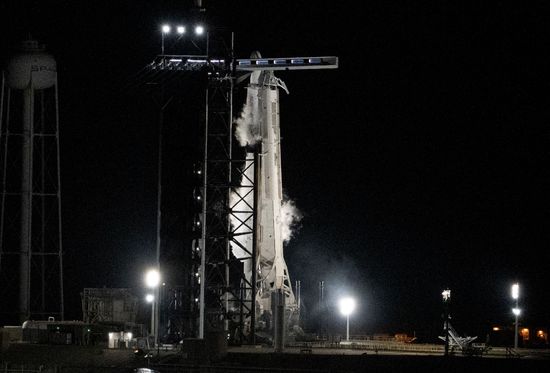 Spacex Falcon 9 Rocket Vents Approximately Editorial Stock Photo ...
