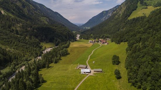 Spielmannsau Oberau Trettach Valley South Oberstdorf Editorial Stock ...