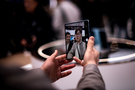 Visitor Experiences Samsungs Gear Vr 4d Editorial Stock Photo - Stock ...