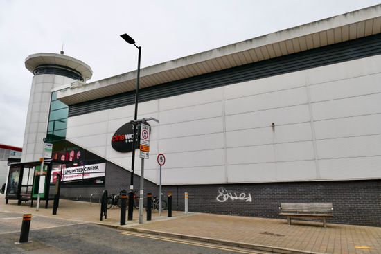 Cineworld Complex Orchard Centre Didcot Cineworld Editorial Stock Photo ...