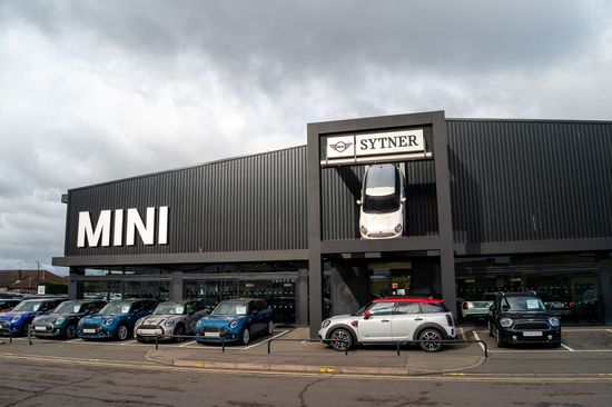 Sytner Mini Showroom Slough Today Brand Editorial Stock Photo - Stock ...