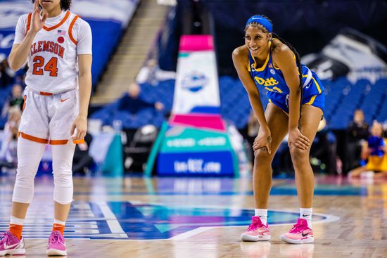 Pittsburgh Panthers Forward Maliyah Johnson 21 Editorial Stock Photo ...