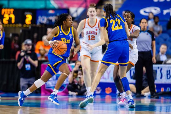 Pittsburgh Panthers Guard Channise Lewis 10 Editorial Stock Photo ...