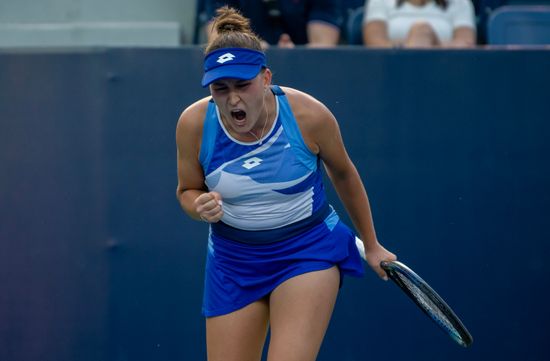 Russian Tennis Player Kamilla Rakhimova Reacts Editorial Stock Photo ...