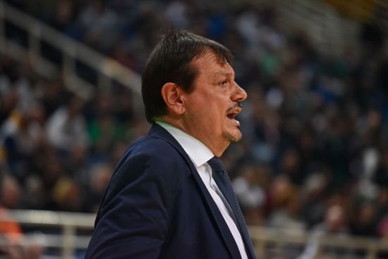 Ergin Ataman Coach Anadolu Efes Istanbul Editorial Stock Photo - Stock ...