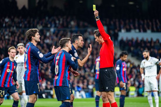 Sergio Busquets Barcelona Protesting Referee During Editorial Stock ...