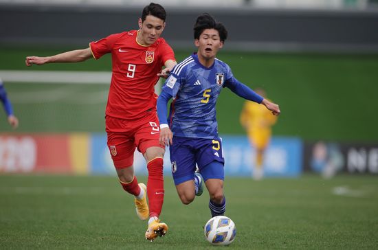Behram Abduweli L China Competes Against Editorial Stock Photo - Stock ...