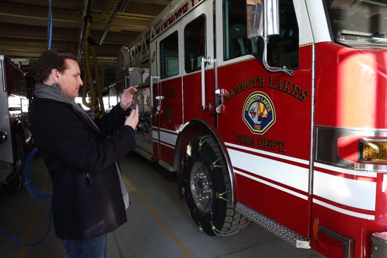Peter Facinelli Mammoth Lakes Fire Department Editorial Stock Photo ...