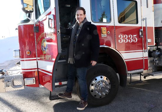 Peter Facinelli Mammoth Lakes Fire Department Editorial Stock Photo ...