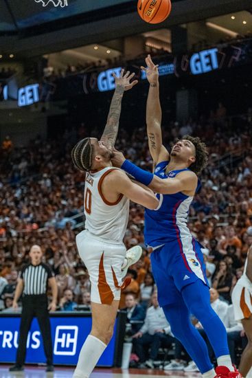 Jalen Wilson 10 Kansas Jayhawks Action Editorial Stock Photo - Stock ...