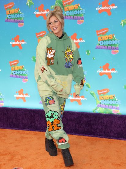 Chelsea Lascher Attends 37th Annual Nickelodeon Editorial Stock Photo ...