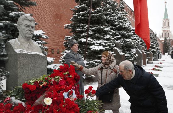 Communist Party Supporters Take Part Wreath Editorial Stock Photo ...