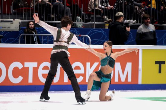 Vasilisa Kaganovskaya Valery Angelopol Perform During Editorial Stock ...