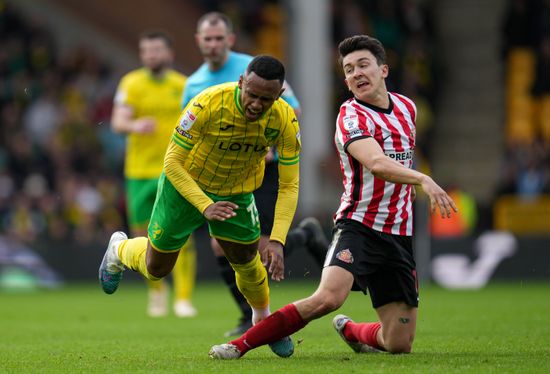 Luke Onien Sunderland 13 Fouls Marquinhos Editorial Stock Photo - Stock ...