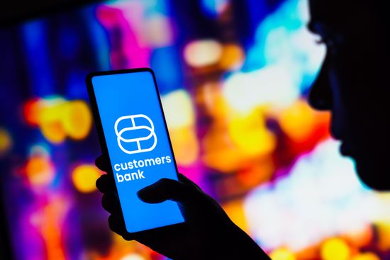 This Photo Illustration Customers Bank Logo Editorial Stock Photo ...