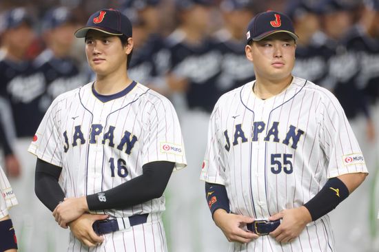 L R Shohei Ohtani Munetaka Murakami Editorial Stock Photo - Stock Image ...