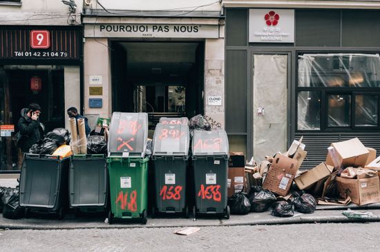 On Fifth Day Garbage Collectors Strike Editorial Stock Photo - Stock ...