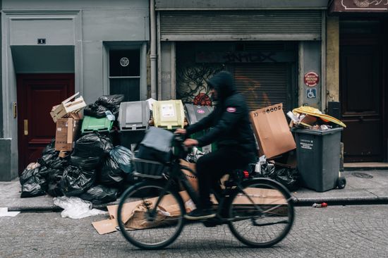 On Fifth Day Garbage Collectors Strike Editorial Stock Photo - Stock ...