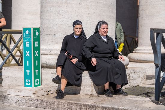 Two Catholic Nuns Enjoying Spring Sunshine Editorial Stock Photo ...