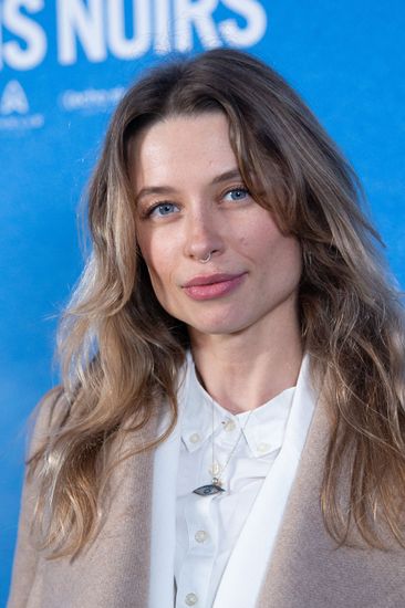 Kate Zubok Attending Sur Les Chemins Editorial Stock Photo - Stock ...