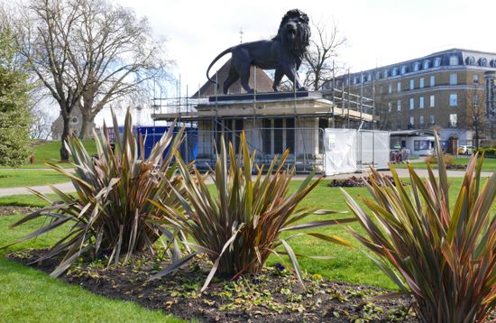 Maiwand Lion Forbury Gardens Maiwand Lion Editorial Stock Photo - Stock ...