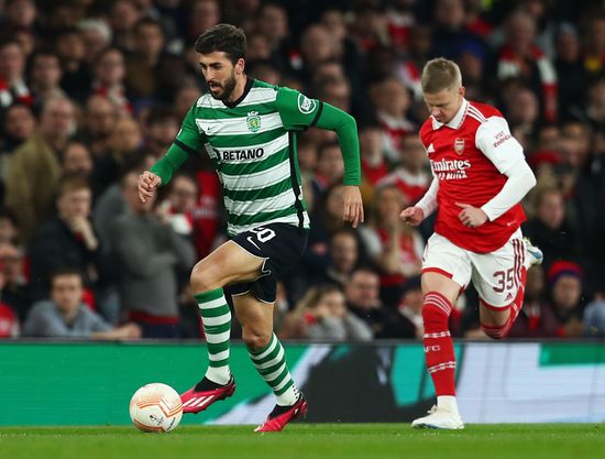 Paulinho Sporting Cp Pressured By Oleksandr Editorial Stock Photo ...