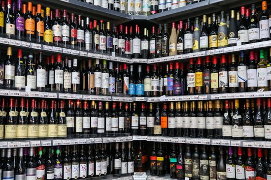 Display Alcohol Offlicence North London Chancellor Editorial Stock ...