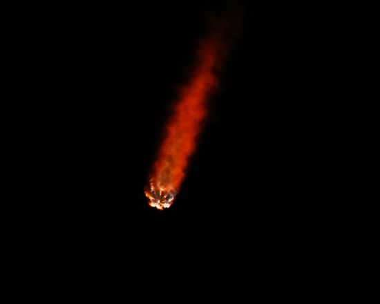 Spacex Falcon 9 Rocket Exhaust Plume Editorial Stock Photo - Stock ...