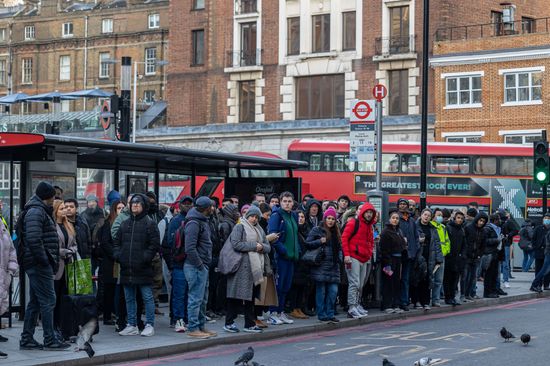 Large Queues Buses Form Victoria Station Editorial Stock Photo - Stock ...