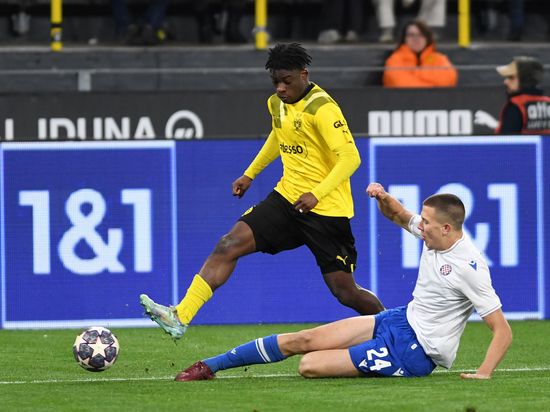 Dortmund Germany 150323 Samuel Bamba Borussia Editorial Stock Photo ...