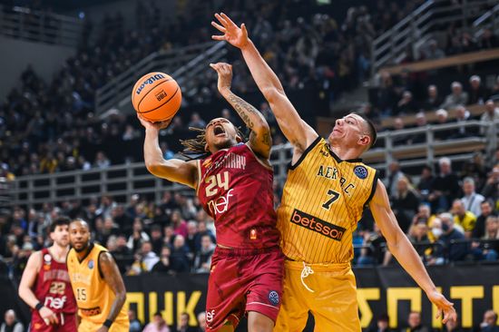 24 Daron Russell Galatasaray Nef During Editorial Stock Photo - Stock ...