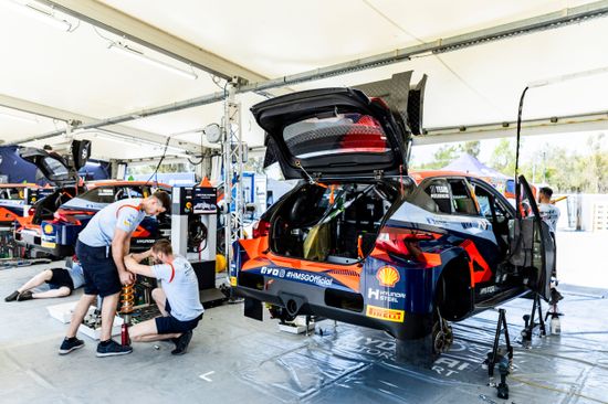 Mecaniciens Mechanics During Rally Guanajuato Mexico Editorial Stock ...