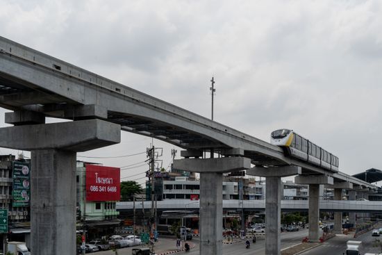 Train On Mrt Yellow Line Monorail Editorial Stock Photo - Stock Image ...