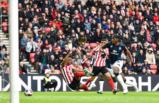 Amarii Bell Luton Town Fouls Amad Editorial Stock Photo - Stock Image ...