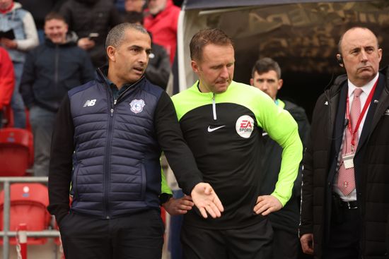 Referee Mr Oliver Langford Talks Sabri Editorial Stock Photo - Stock ...