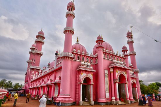 Beemapally Mosque Beemapally Dargah Shareef Thiruvananthapuram ...