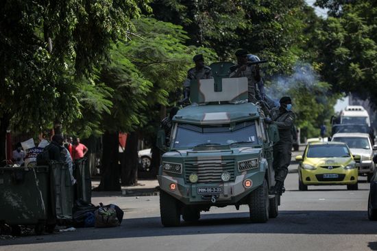 Armed Mozambican Police Patrols Streets Maputo Editorial Stock Photo ...