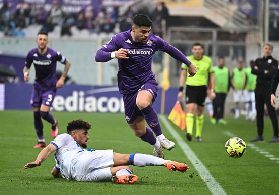 Fiorentinas Midfielder Riccardo Sottil R Action Editorial Stock Photo ...