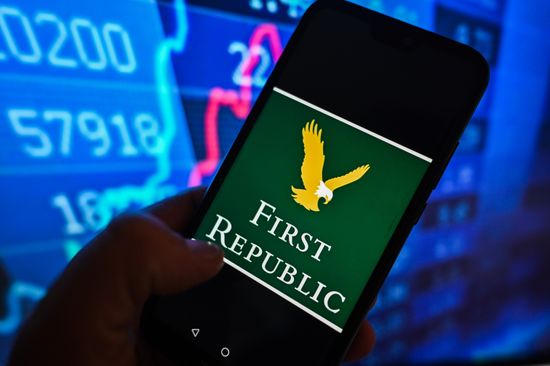 This Photo Illustration First Republic Bank Editorial Stock Photo ...