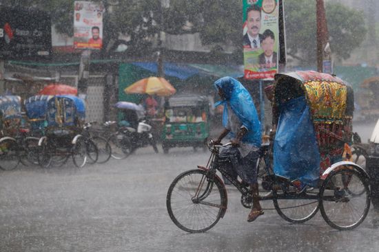 People Make Their Way During Rainfall Editorial Stock Photo - Stock ...