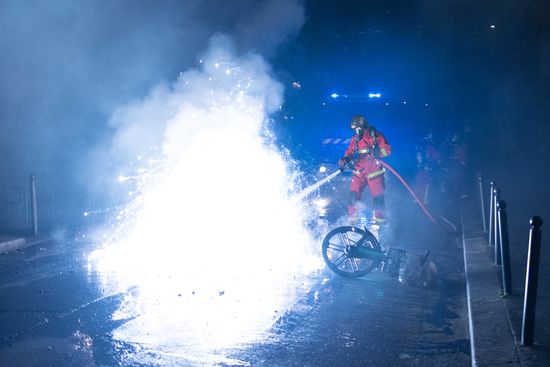 Firefighters Extinguish Burning Barricades Battery Explosion Editorial ...