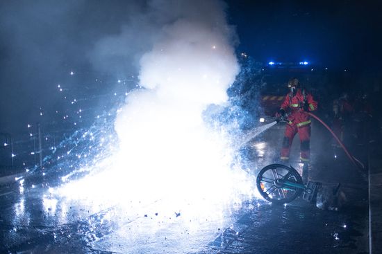 Firefighters Extinguish Burning Barricades Battery Explosion Editorial ...