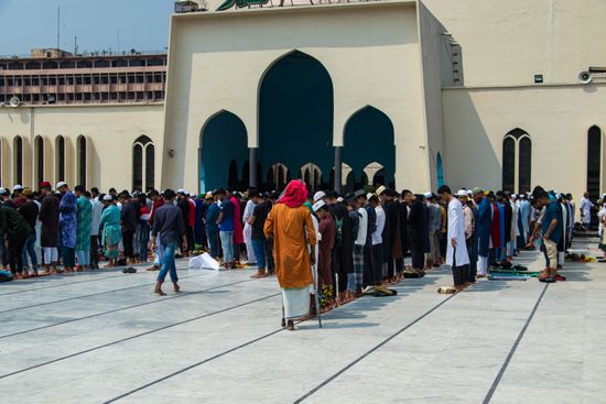 Muslim Devotees Perofrm Zumma Prayer On Editorial Stock Photo - Stock ...