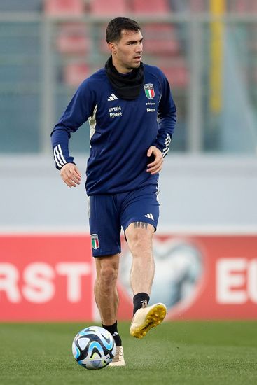 Italian National Soccer Team Player Alessio Editorial Stock Photo ...